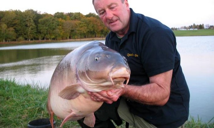 Ultimate Guide for Carp Fishing in France 🎣