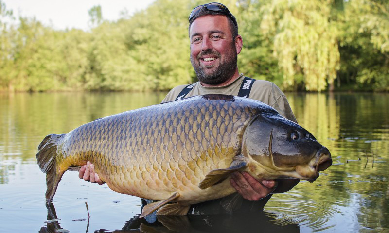 Best 10 French Carp Lakes With 60lb Carp