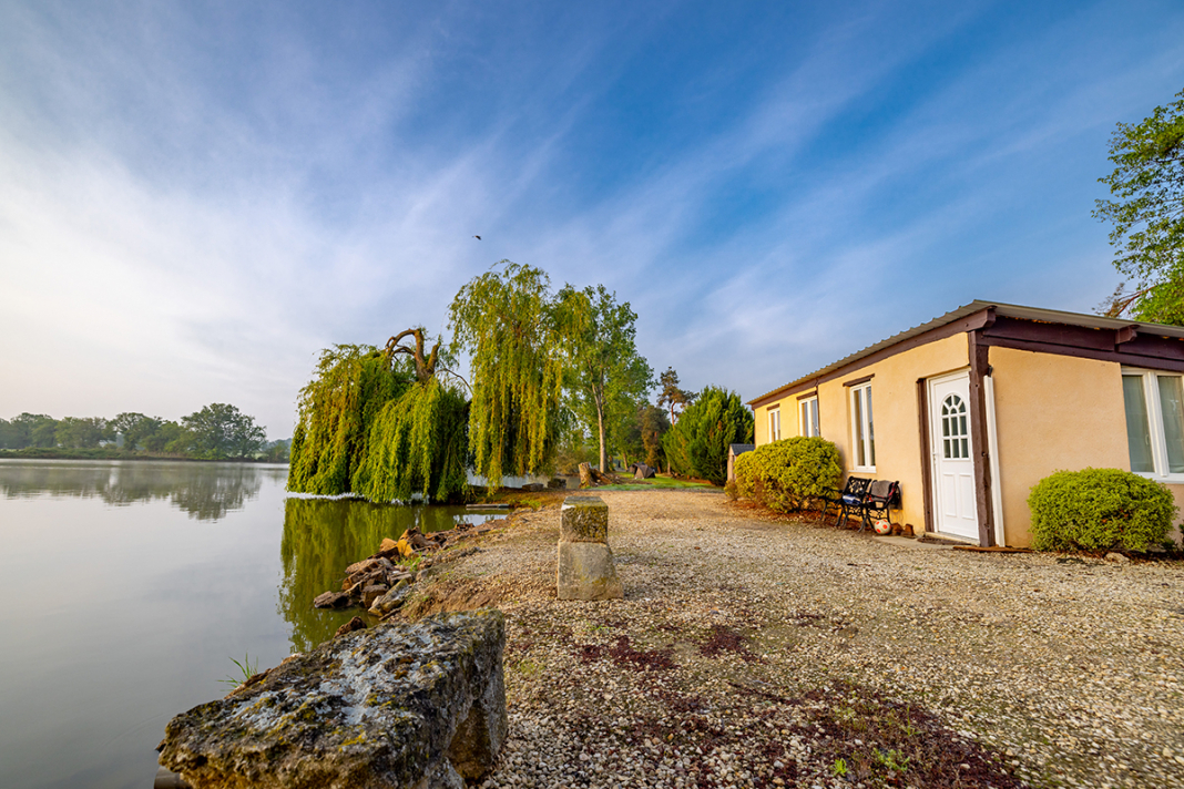 Need the lake, the accommodation AND the swimming pool?