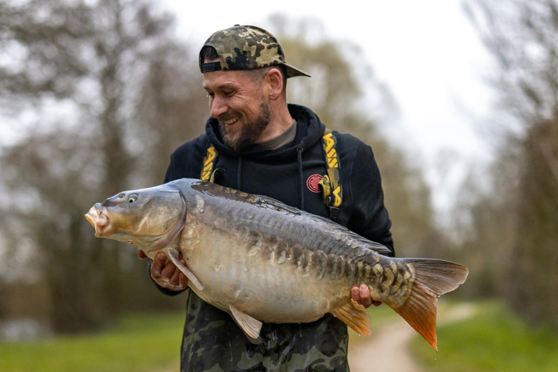 Carp fishing in France at Blue Lake | Angling Lines
