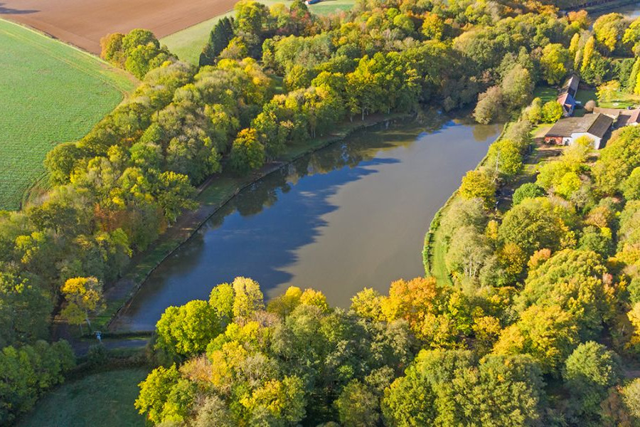 Carp fishing in France at Cailleaux | Angling Lines